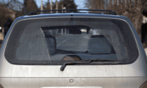 The Importance Rear Windshield Installations: Safety First!